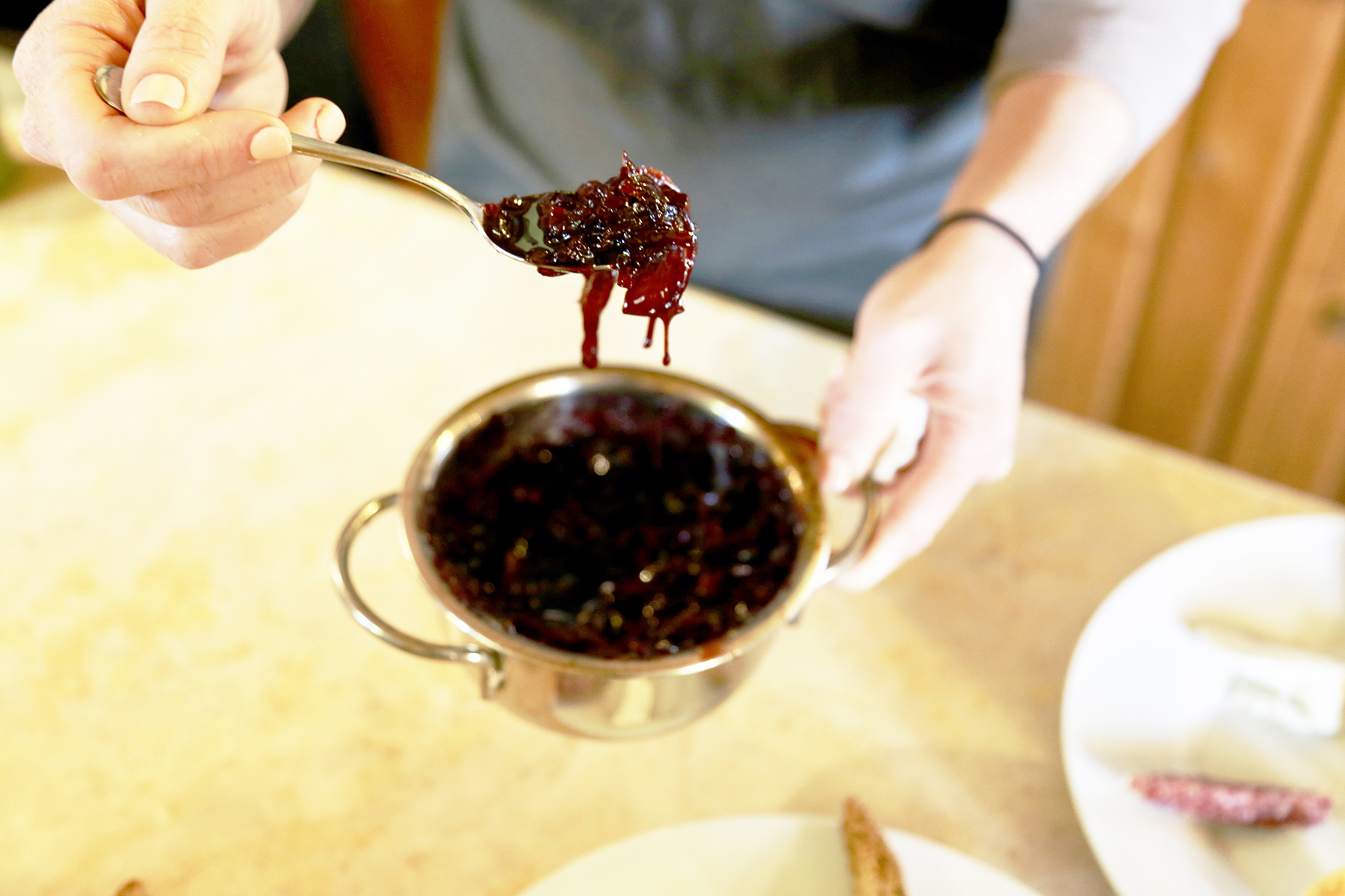Tuscan Braised Red Onions | My Stir Crazy Kitchen